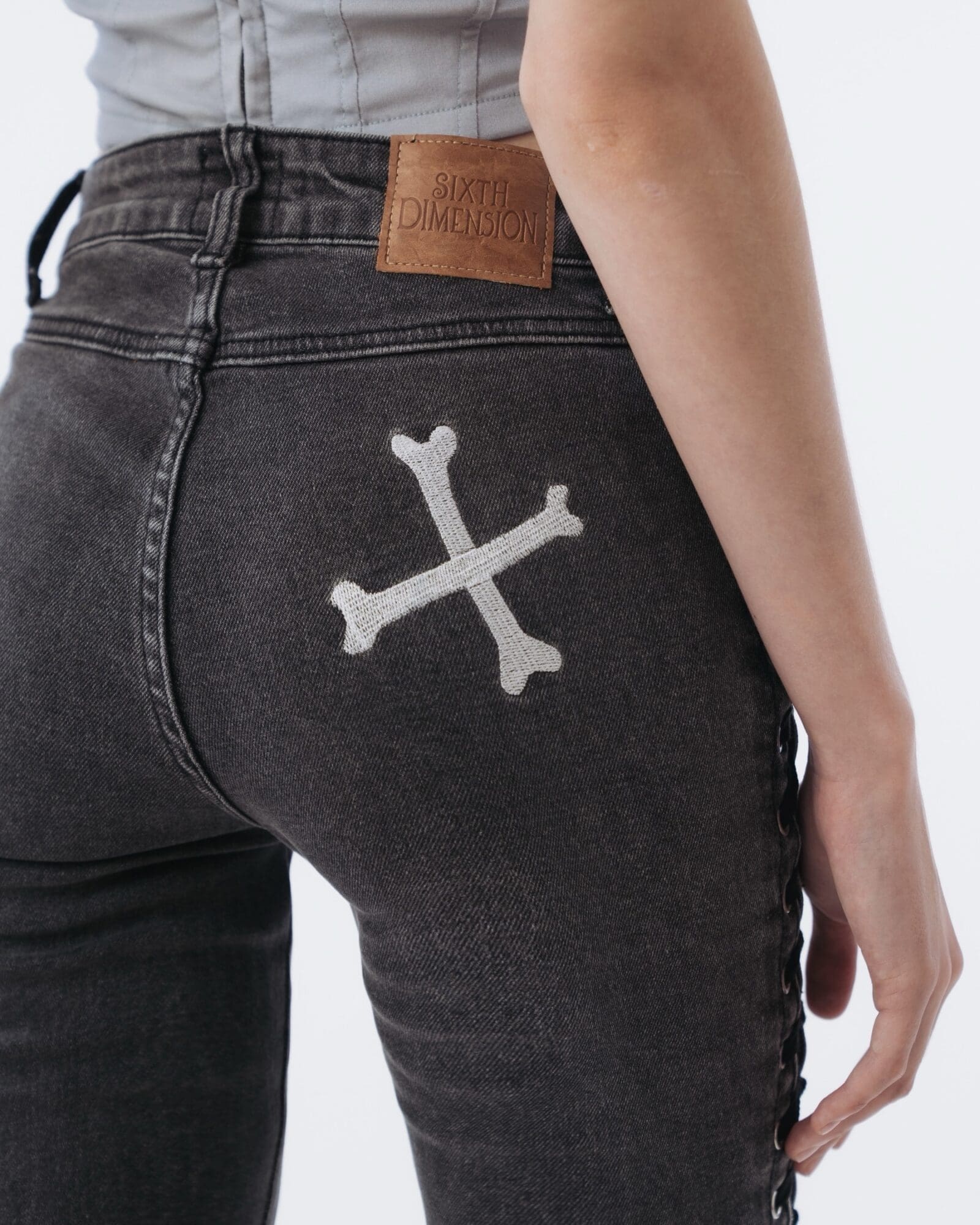 Bones Flare Lace-up Jeans – sixthdimension.shop